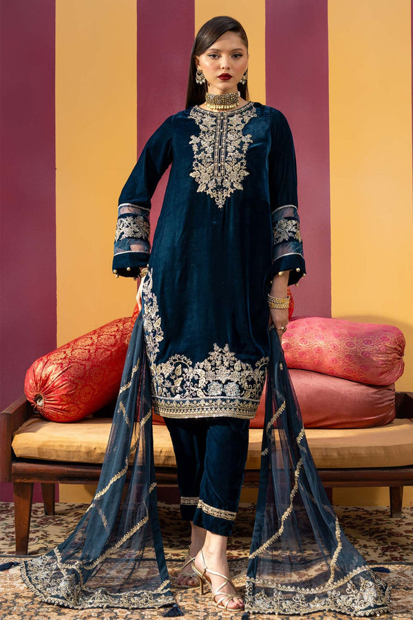 Explore Maria B Clothing Collection at Bagallery