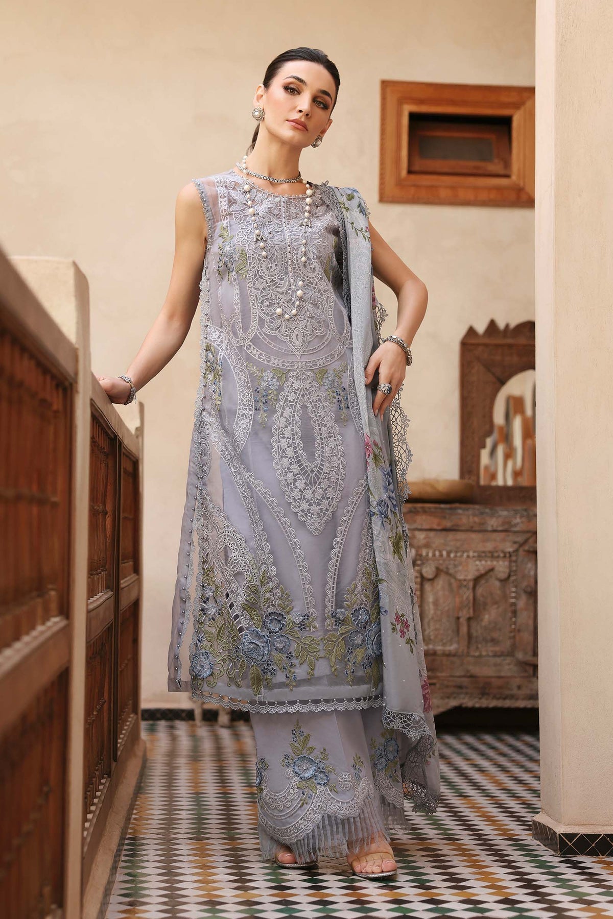 Voyage A'Luxe By Maria B Unstitched 3 Piece Lawn Collection'2025-ML-25 ...
