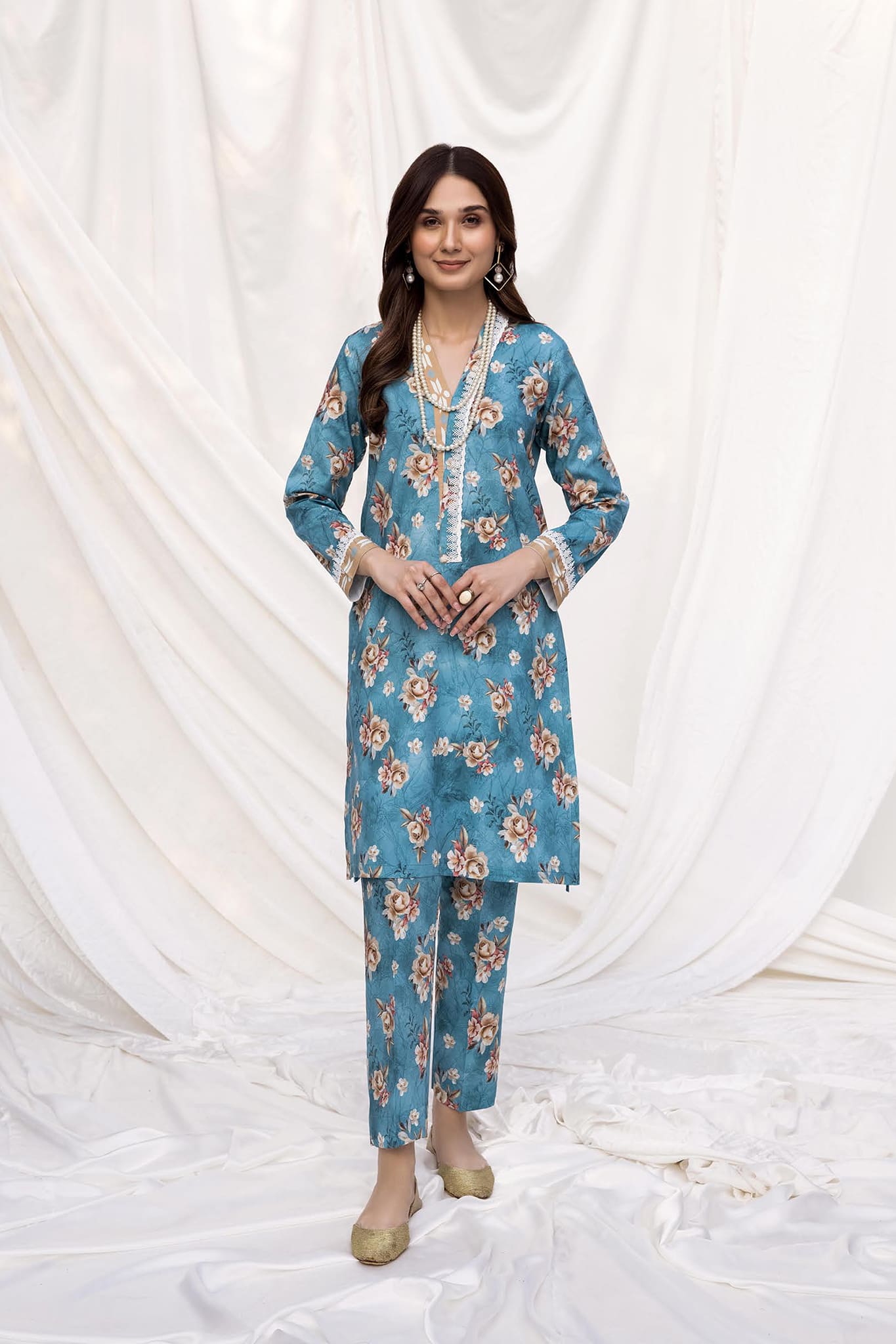 Blumm by Esra Stitched 2 Piece Printed Cambric Chp-02 Collection'2022 ...
