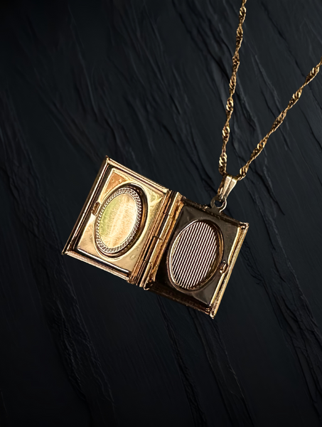 Beri - Arabic Calligraphy Golden Locket with Chain and Frame Inside ...
