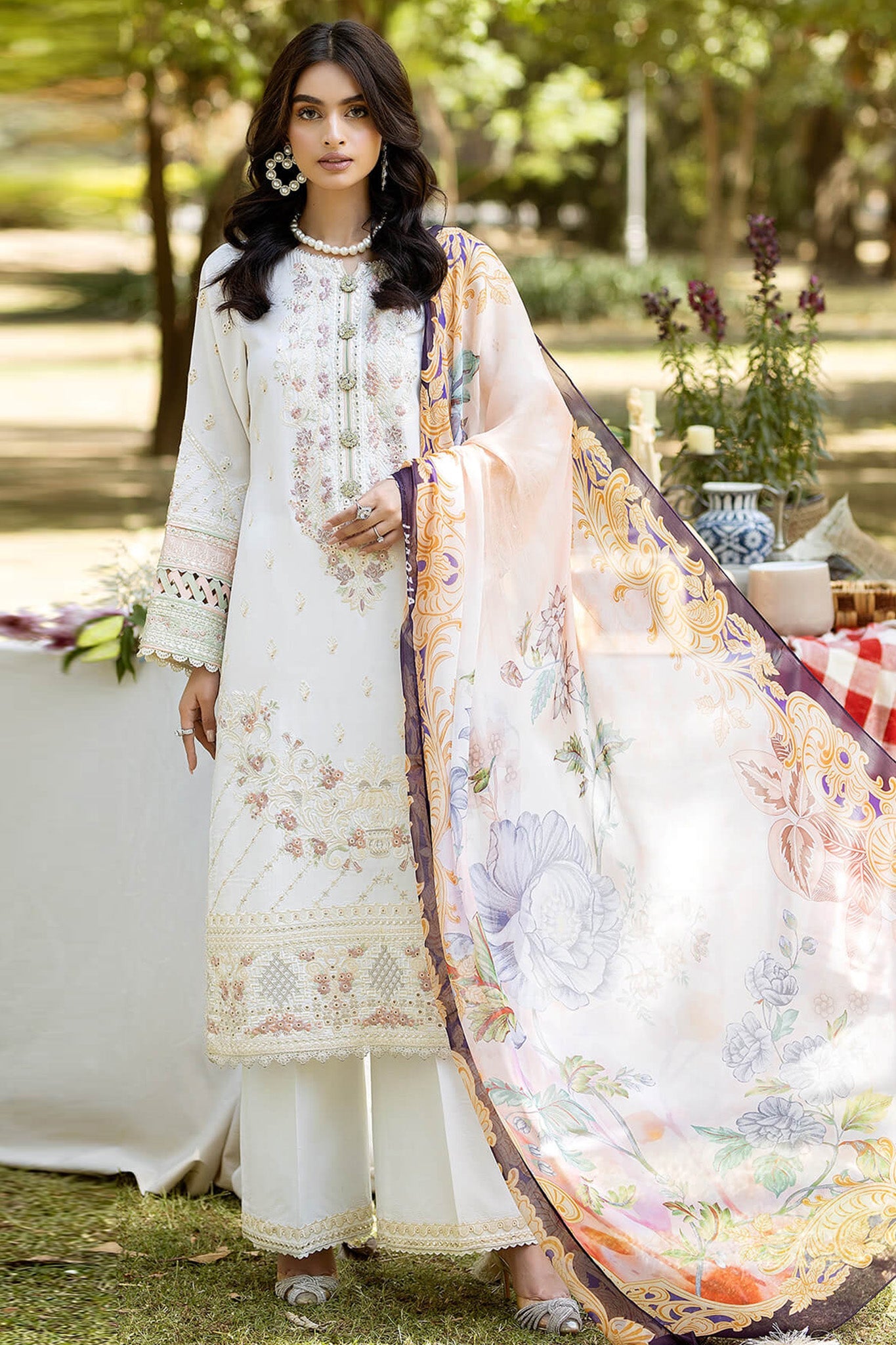 Jaan-E-Adaa By Imrozia Unstitched 3 Piece Luxury Emb Lawn Collection'2 – Bagallery