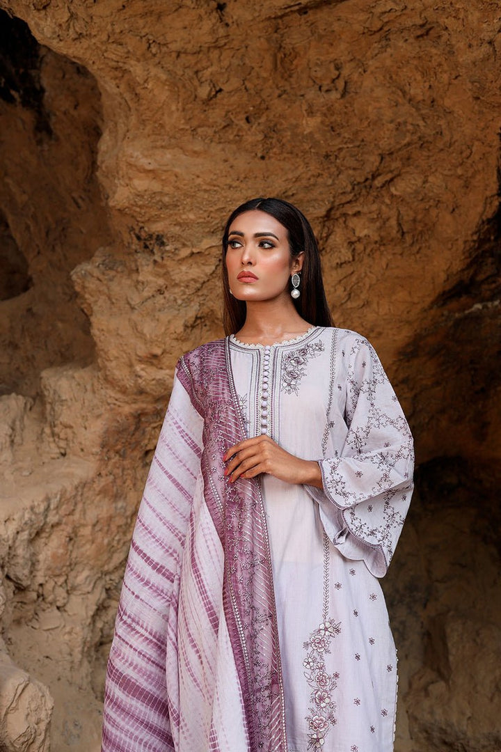 Lyla- Un-stitched Embroidered Lawn 2022 VOL1 Design-07 – Bagallery