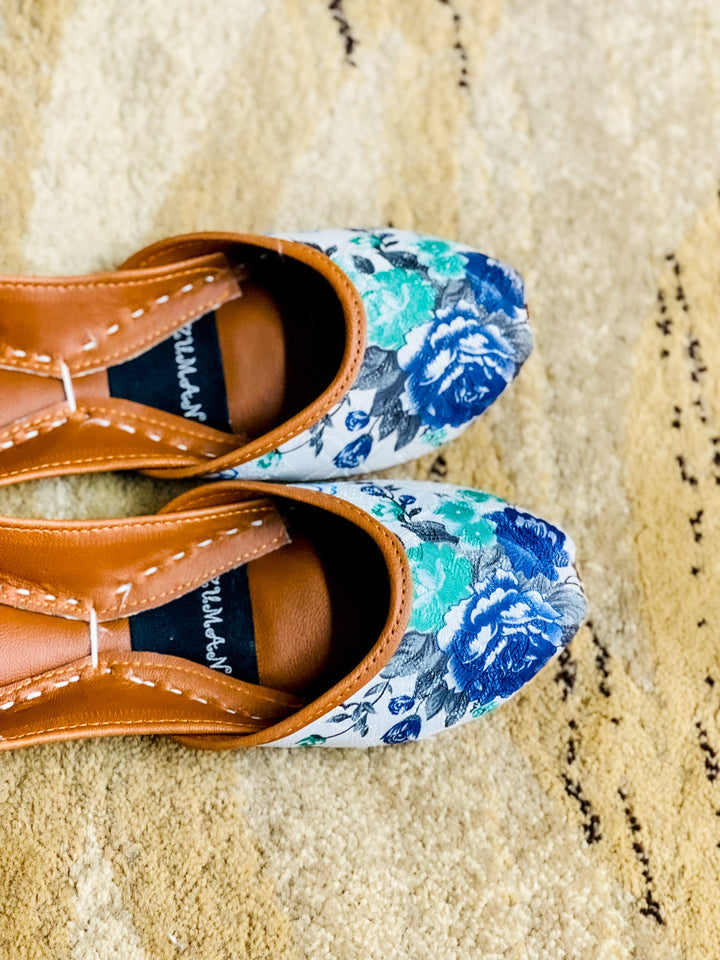 Zuman - Floral Muskh (Blue) – Bagallery